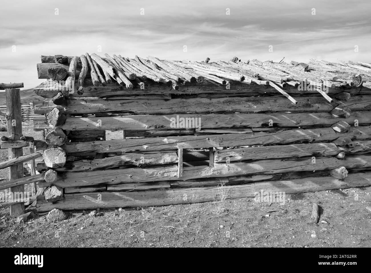 Old log house Stock Photo - Alamy