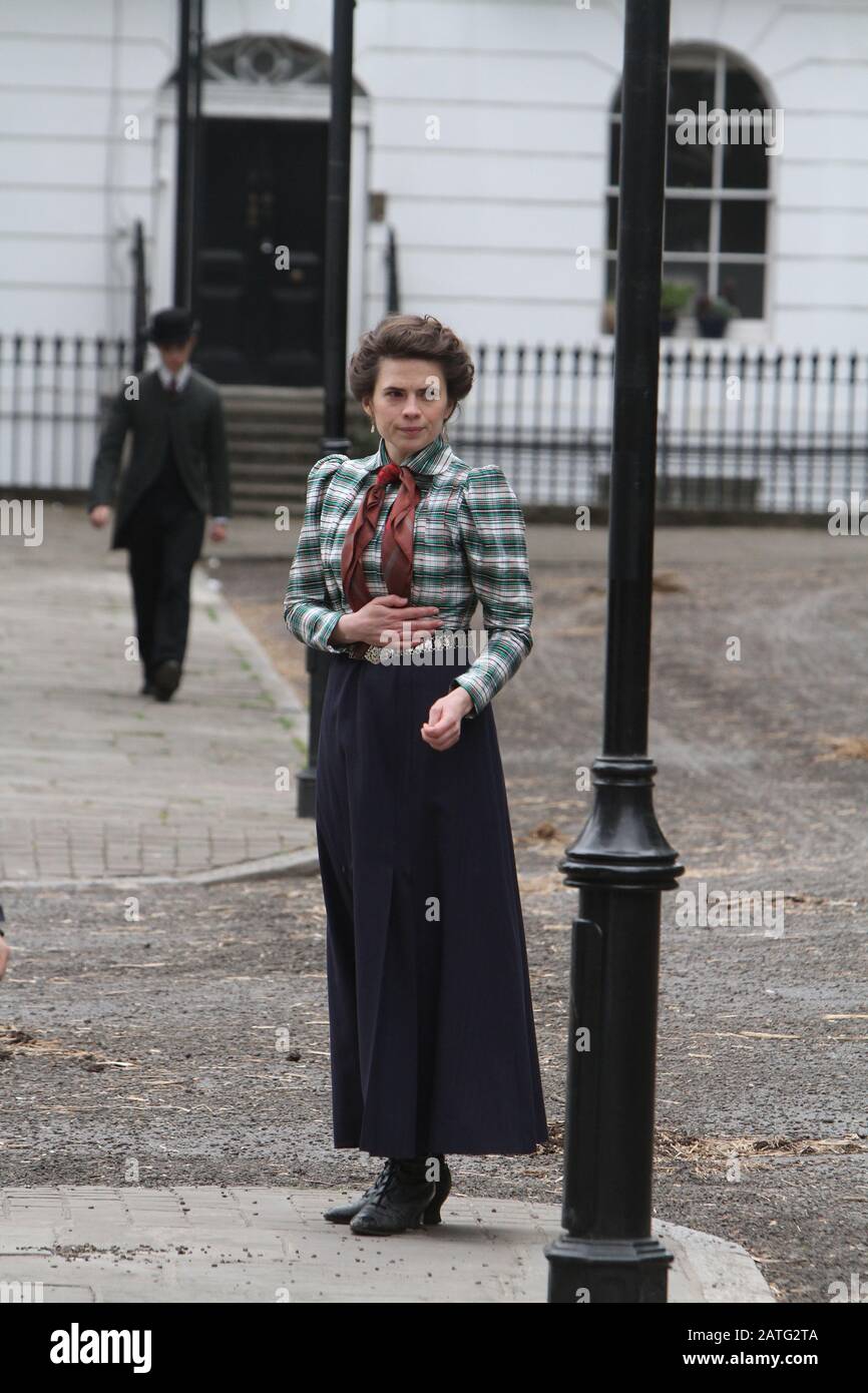 Howards End on Location with Tracey Ullman and Hayley atwell. islington ...