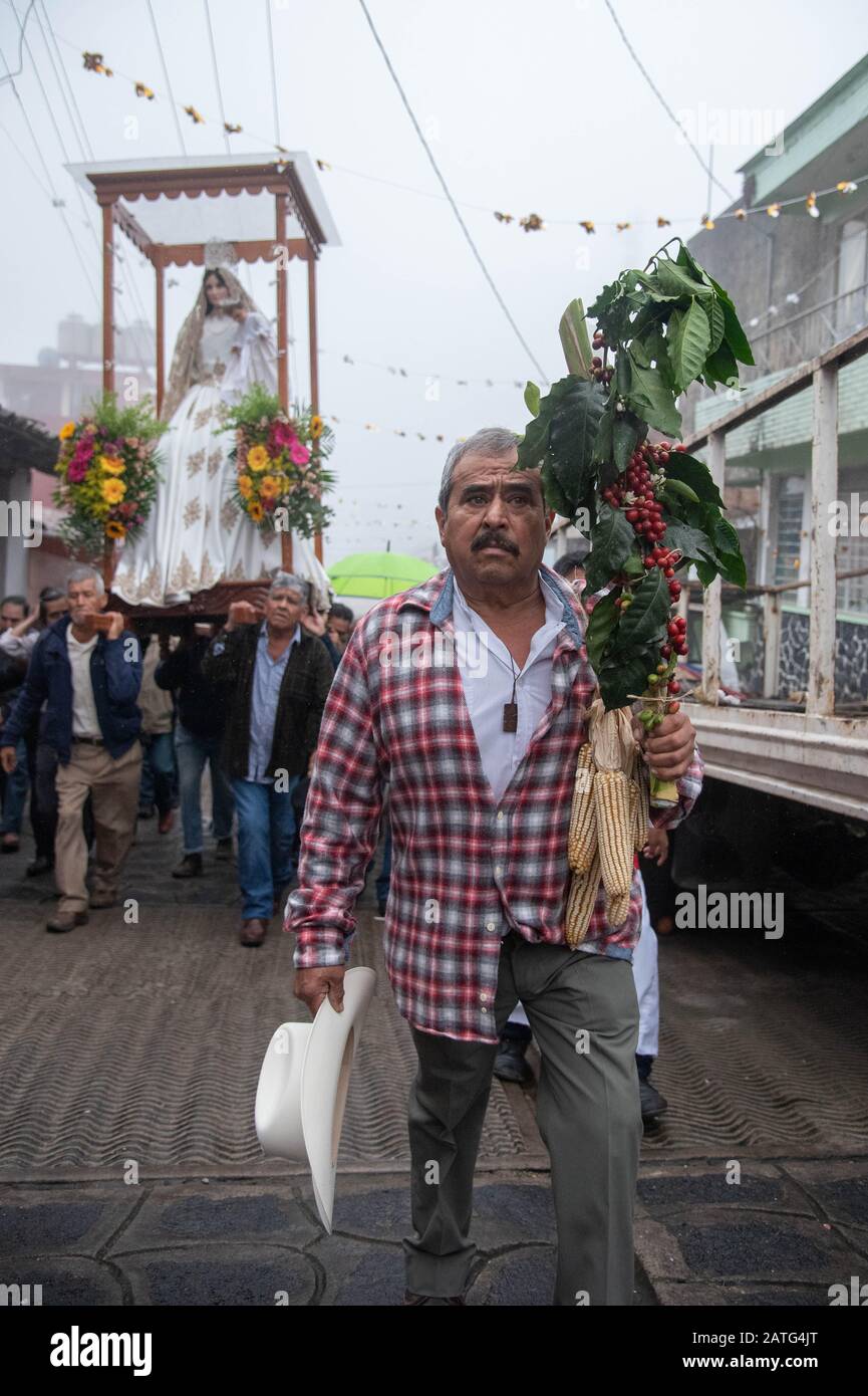 Virgen de la candelaria mexico hi-res stock photography and images - Alamy