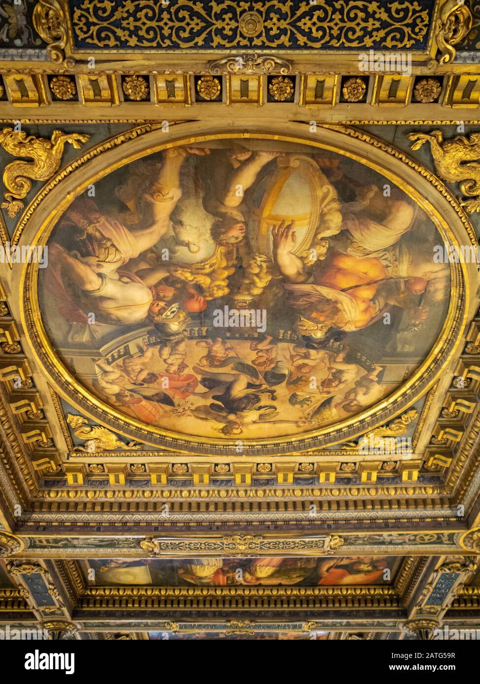 Apoteosi of Cosimo I, painting in the Salone dei Cinquecento, Palazzo ...