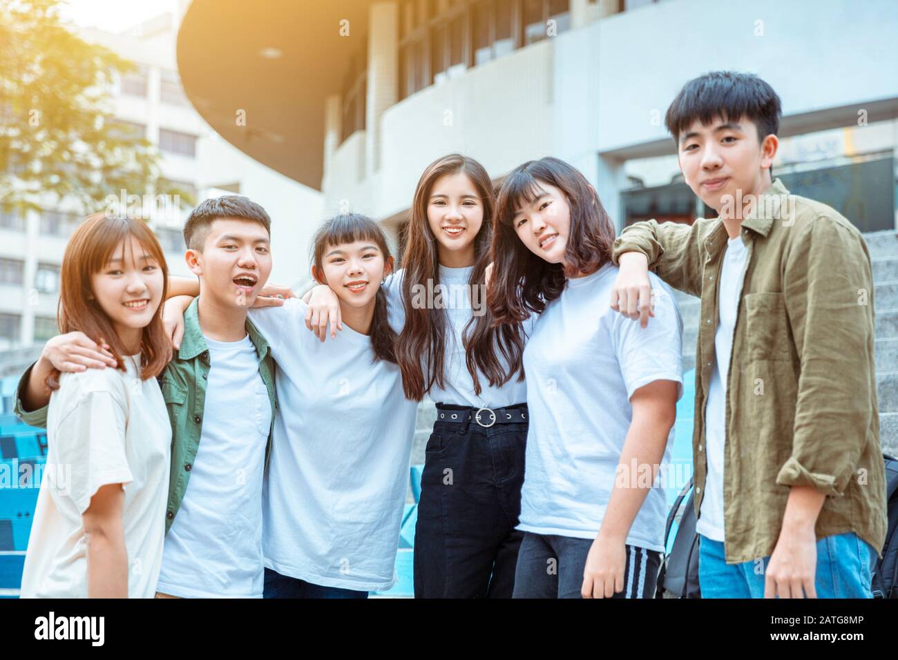 Standing group hi-res stock photography and images - Alamy