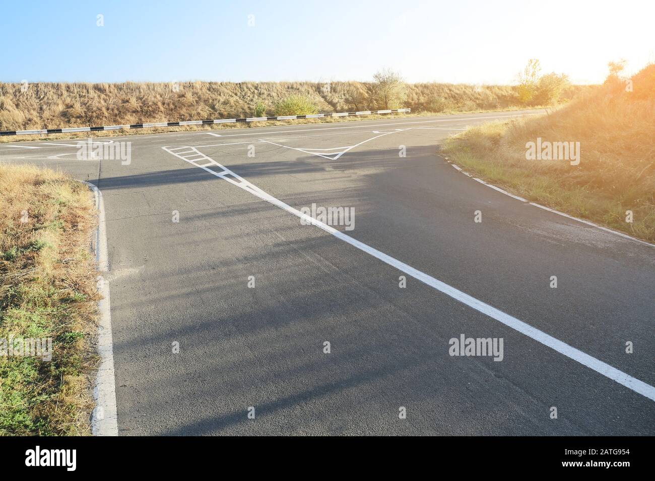 View of crossroads in countryside Stock Photo - Alamy