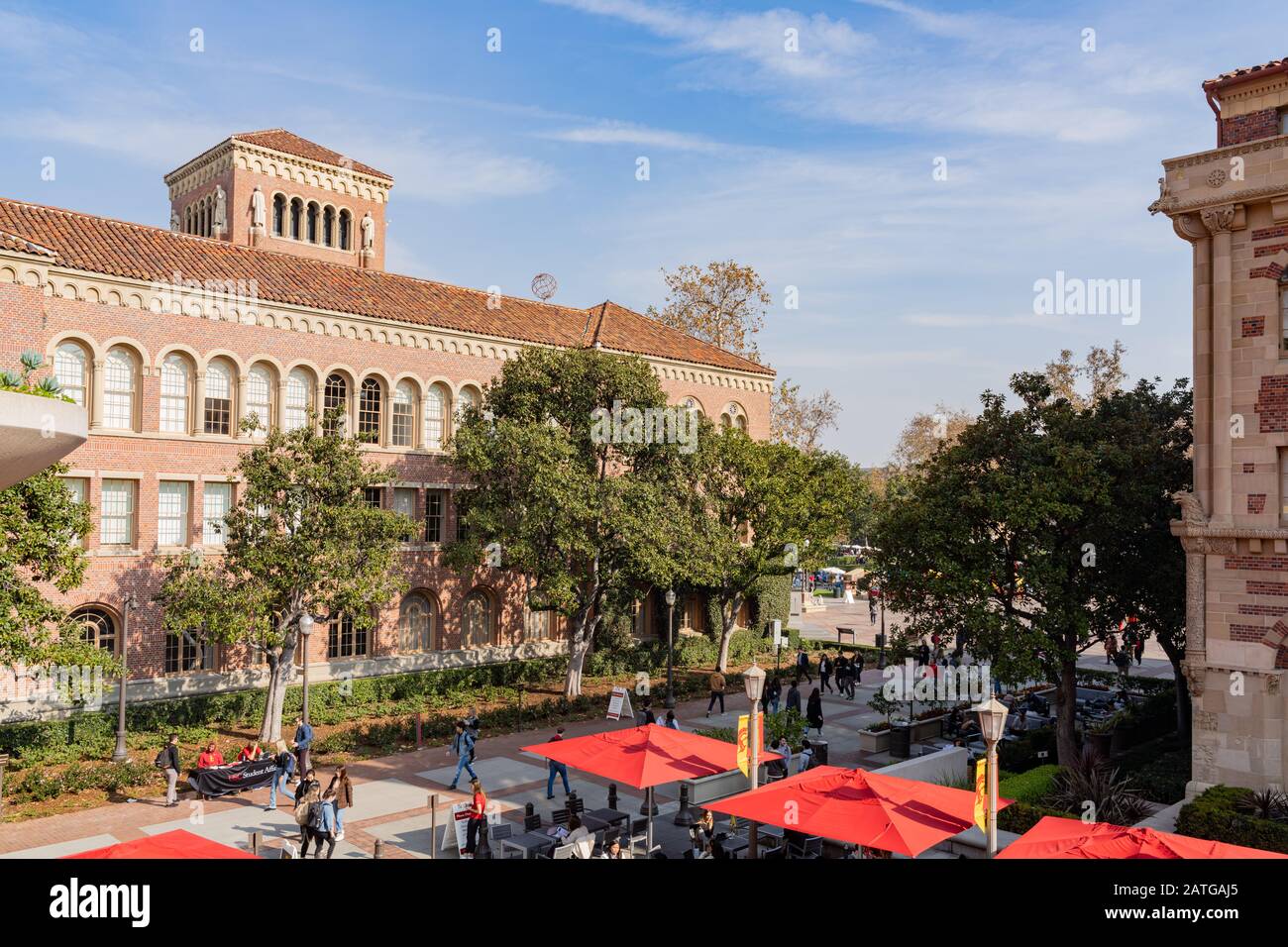 Downtown campus hi-res stock photography and images - Alamy