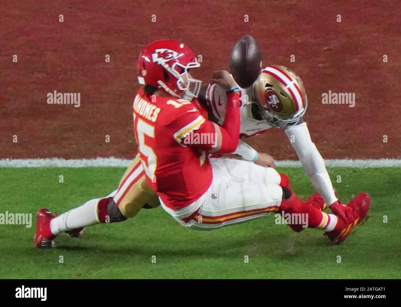 Miami Gardens, USA. 02nd Feb, 2020. Kansas City Chiefs quarterback ...