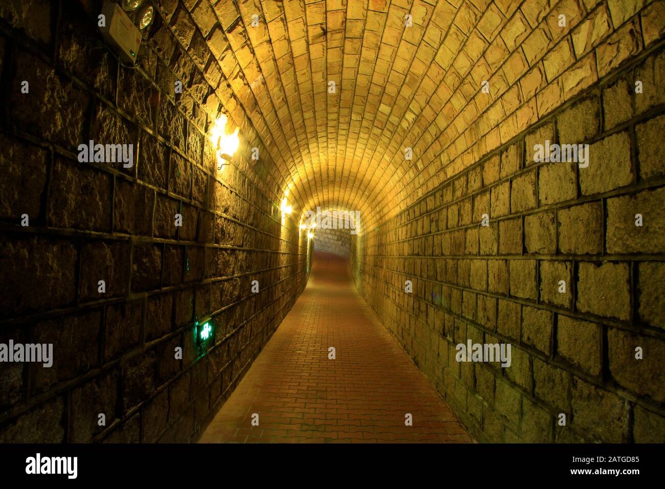 Corridor underground wine cellar Stock Photo - Alamy
