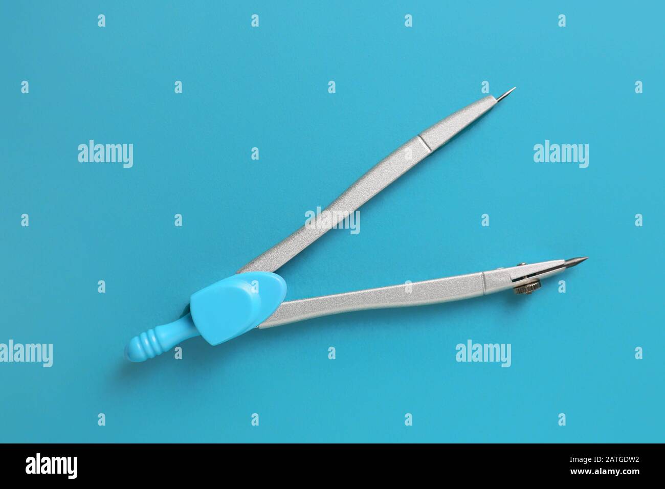 Dividers measuring compass divider hi-res stock photography and images ...