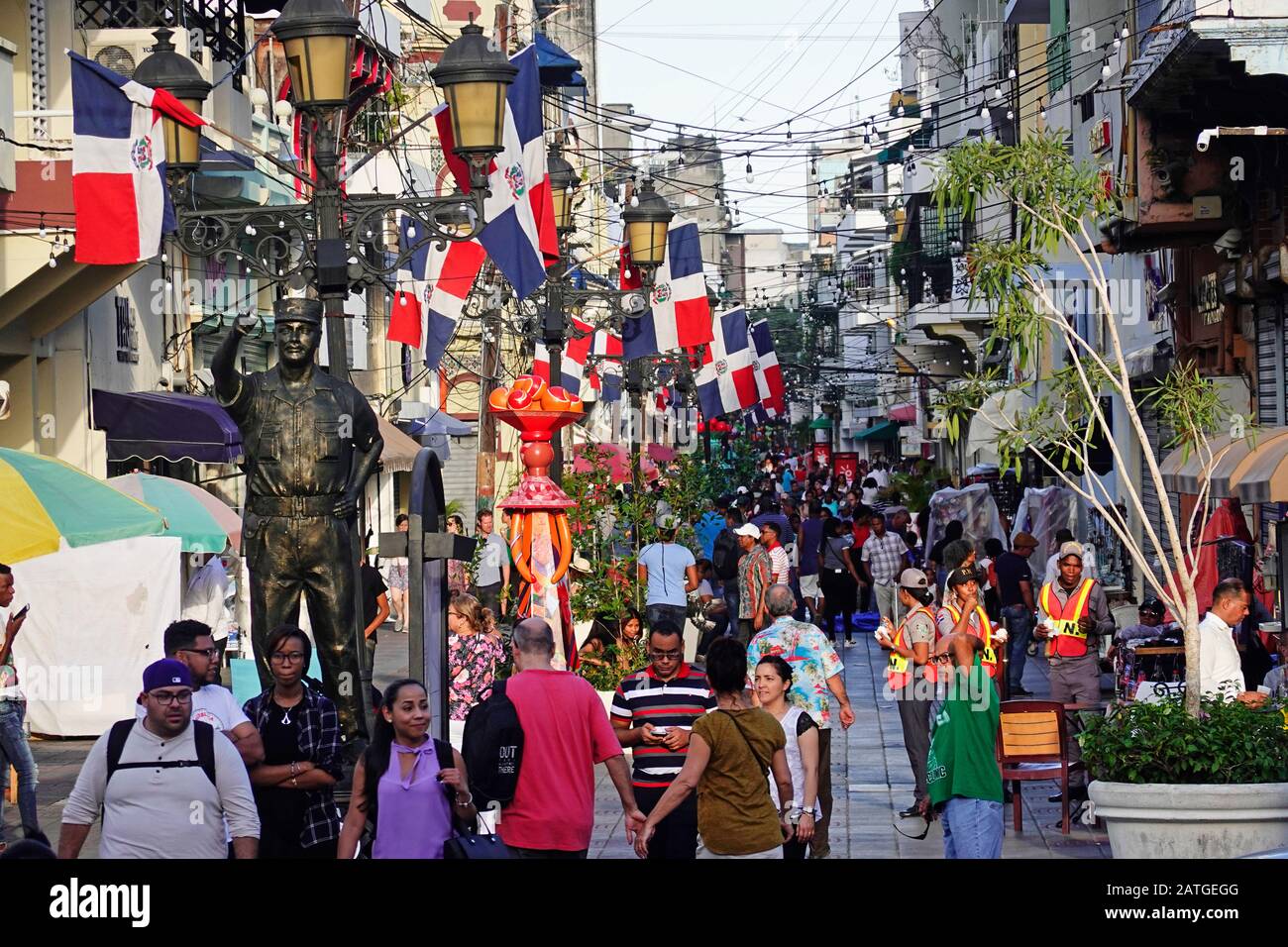 Calle El Conde shopping street Santo Domingo Dominica Republic Stock ...