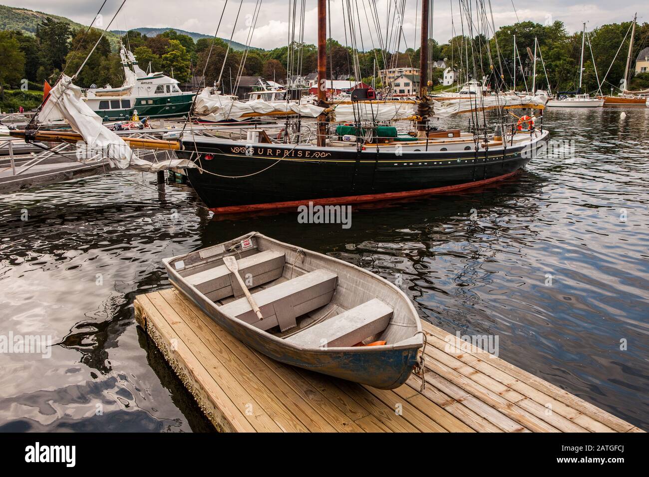 Camden waterfront hi-res stock photography and images - Alamy