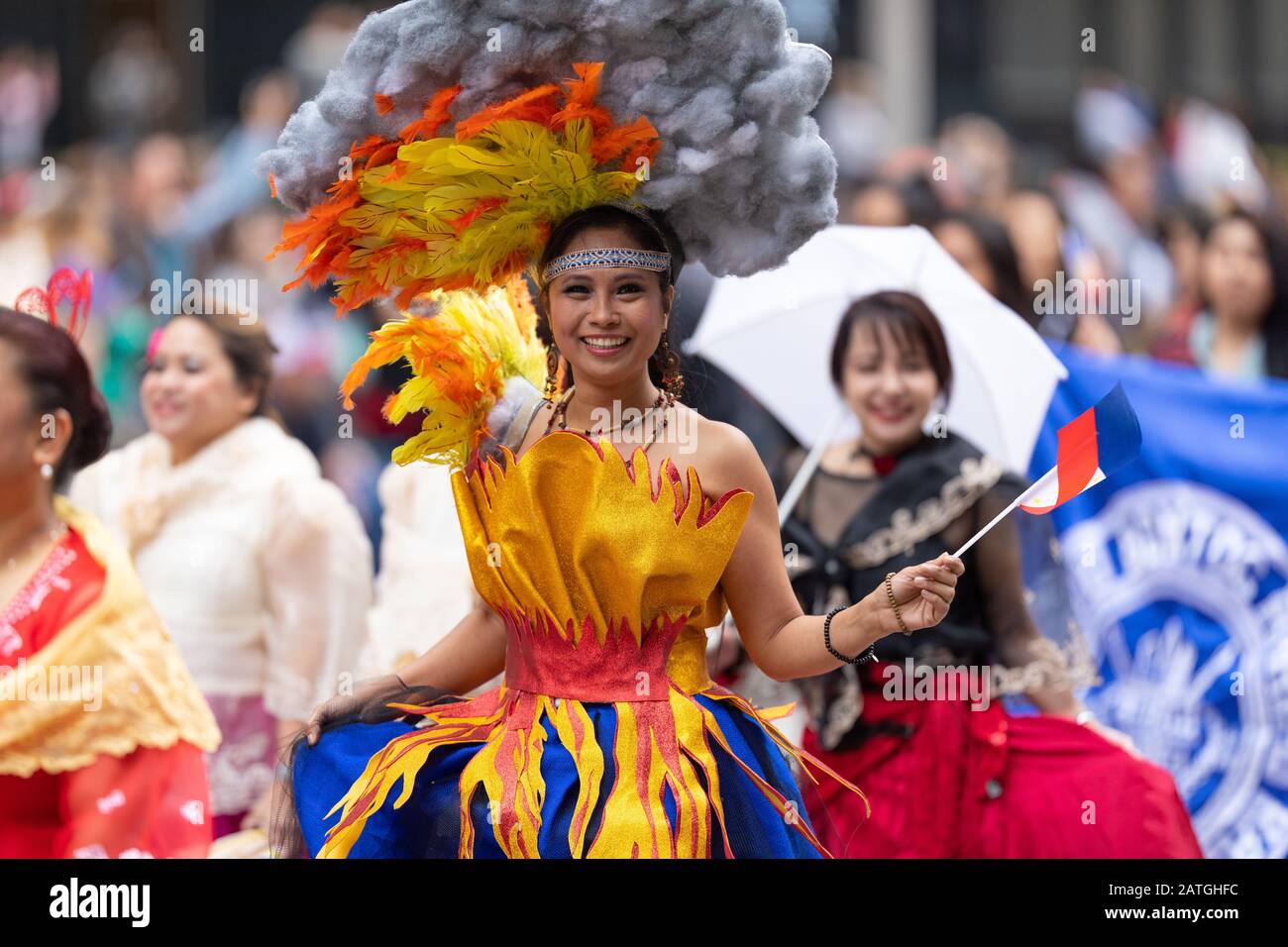 Filipino community hi-res stock photography and images - Alamy