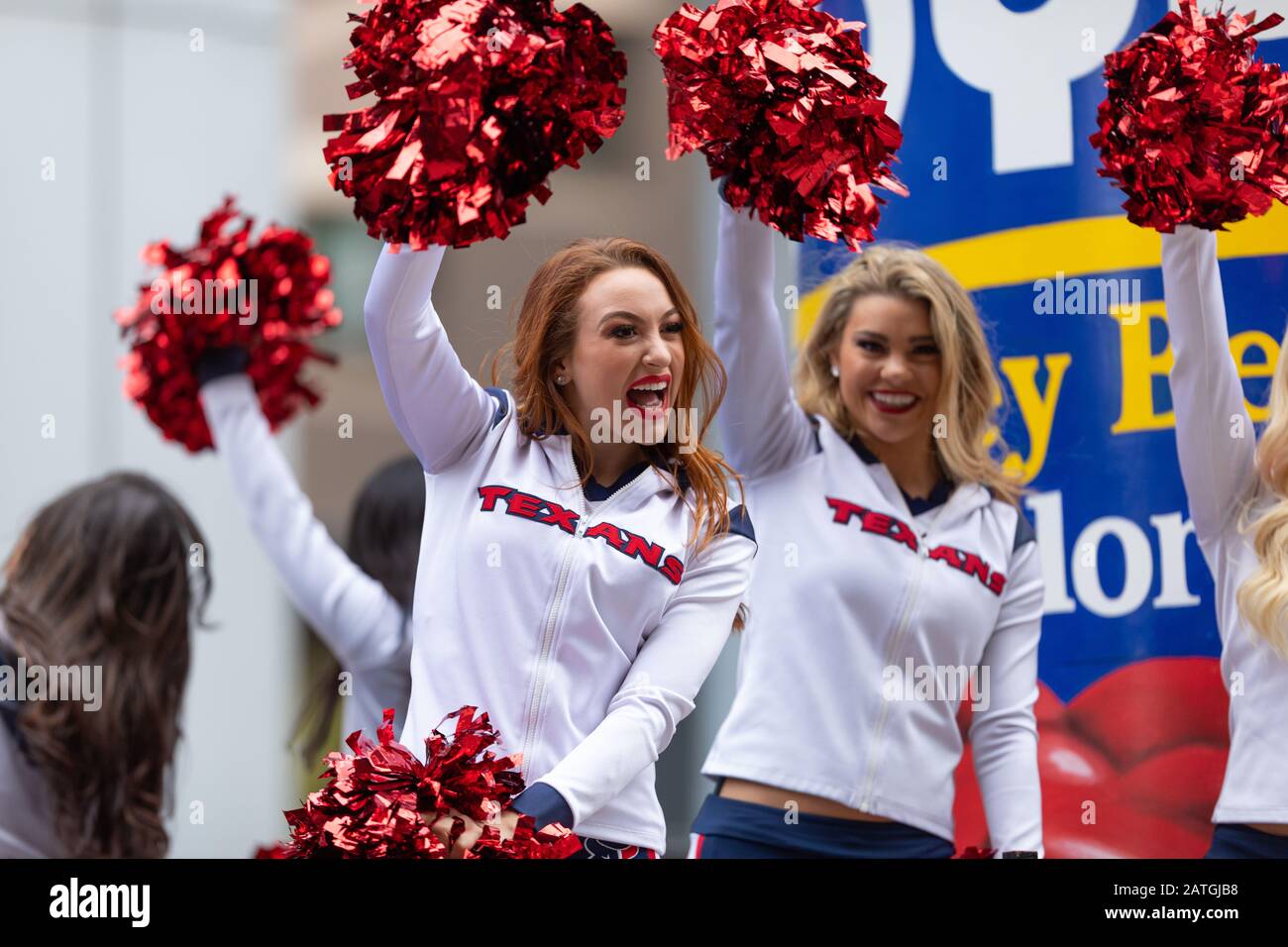 Houston, Texas, USA - November 28, 2019: H-E-B Thanksgiving Day Parade ...
