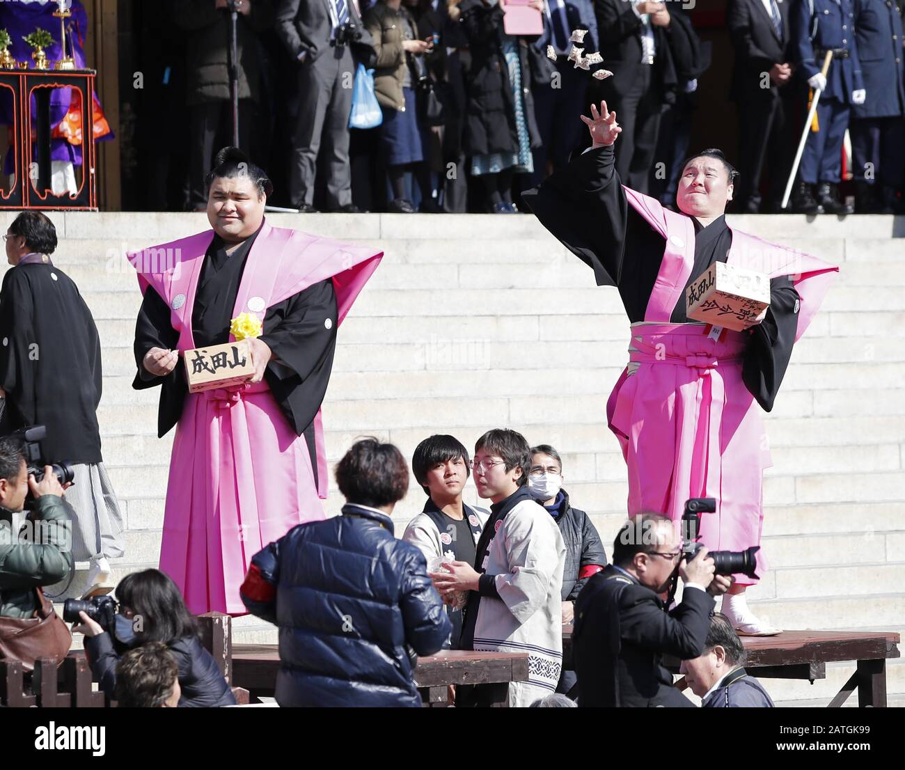 Narita, Japan. 03rd Feb, 2020. Grand sumo champion Hakuho (R) and ...