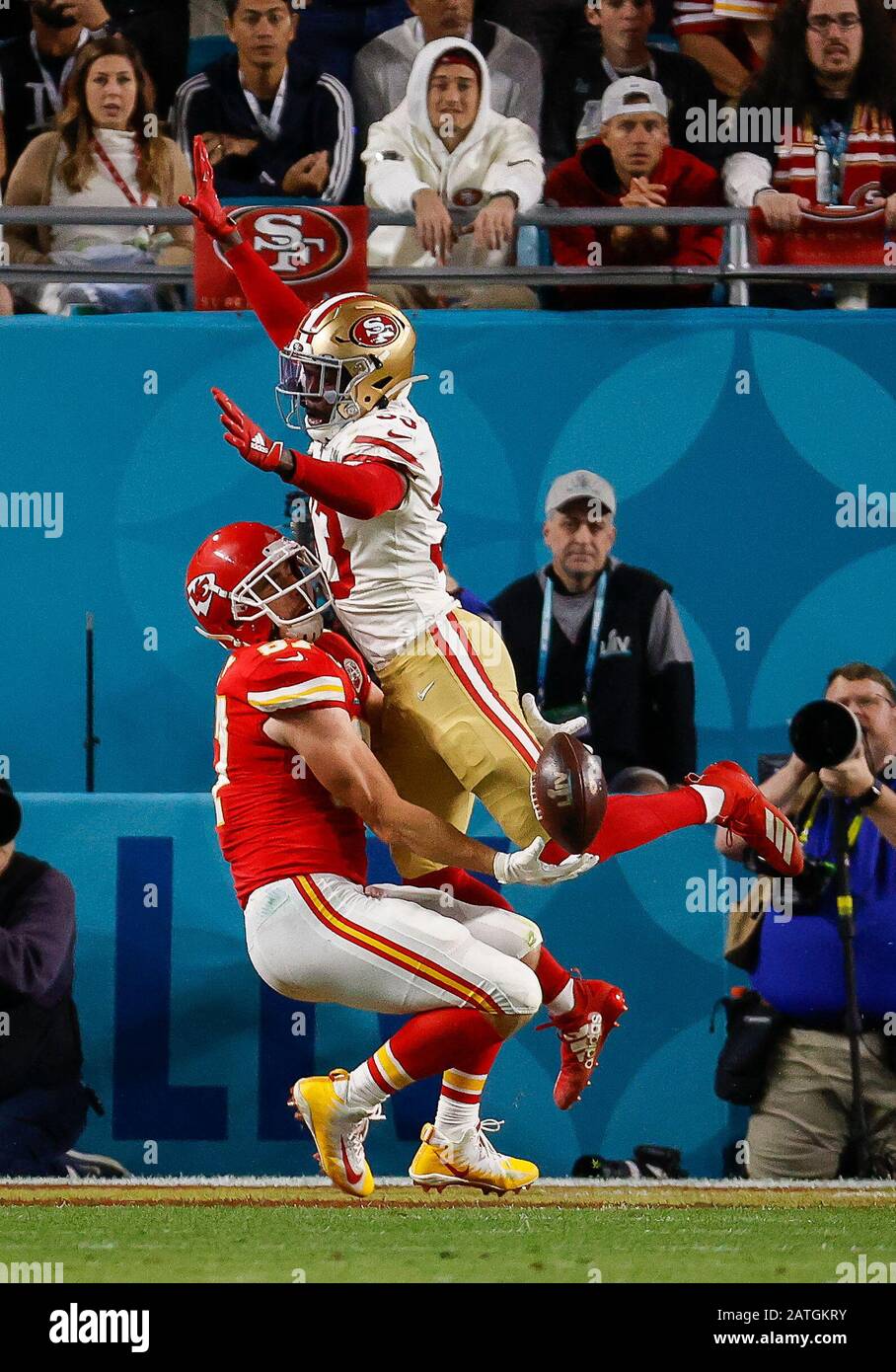 Miami Gardens, Florida, USA. 2nd Feb, 2020. San Francisco 49ers free ...