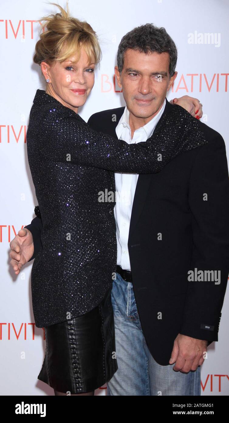 Antonio banderas and melanie griffith hi-res stock photography and ...
