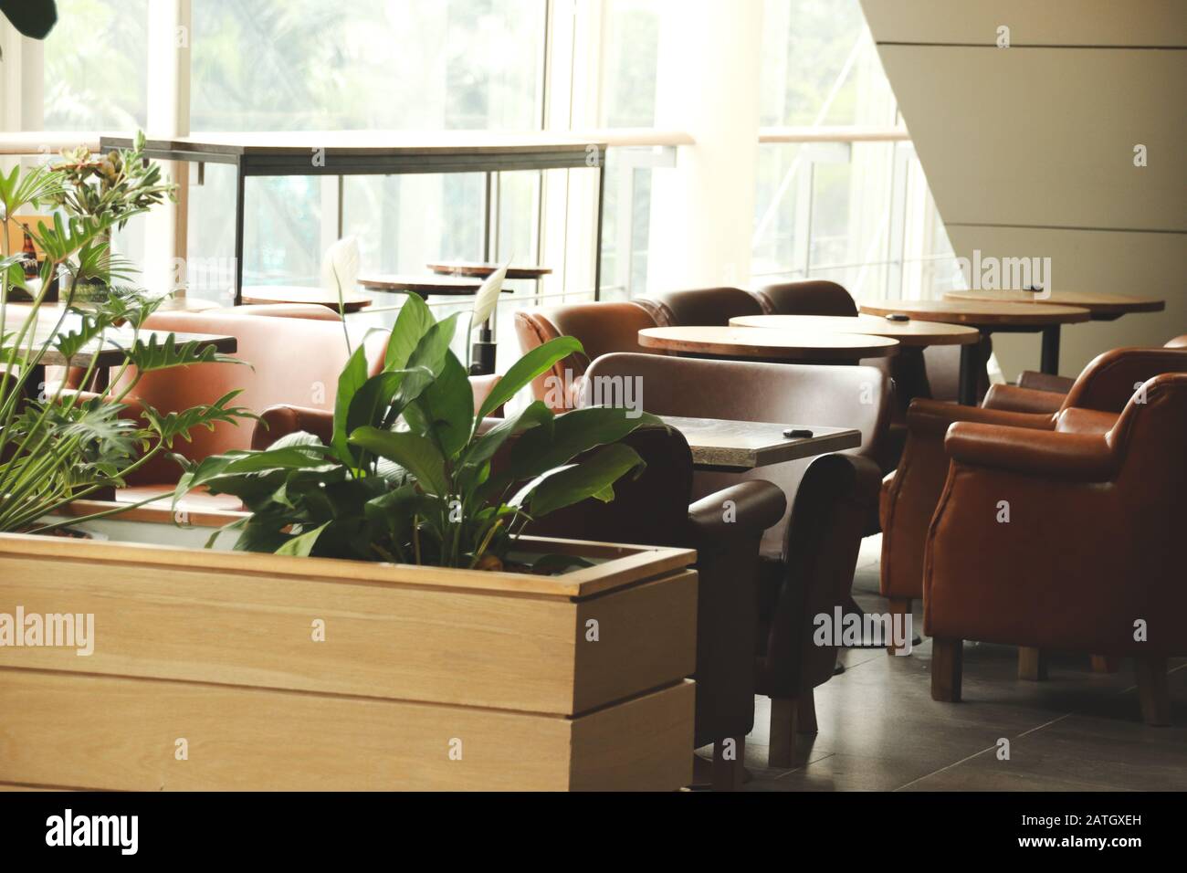 Gender neutral working space hi-res stock photography and images - Alamy