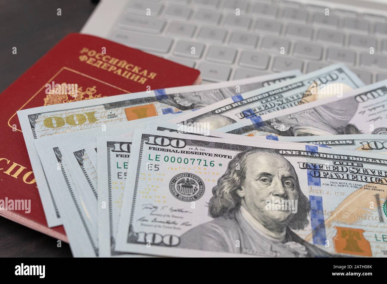 Fake id card hi-res stock photography and images - Alamy