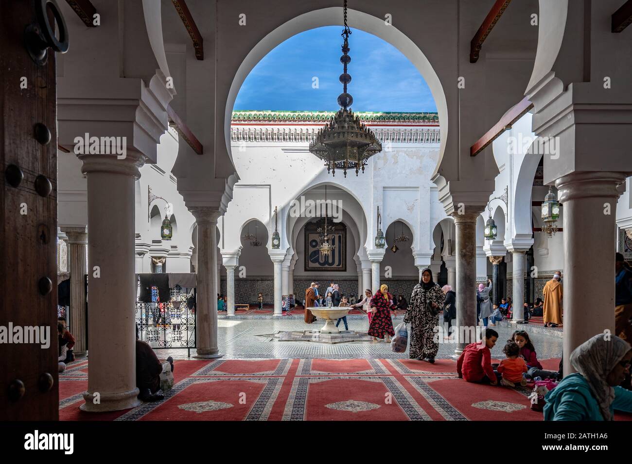 Fes, Morocco - Local people attending a mosque Stock Photo - Alamy
