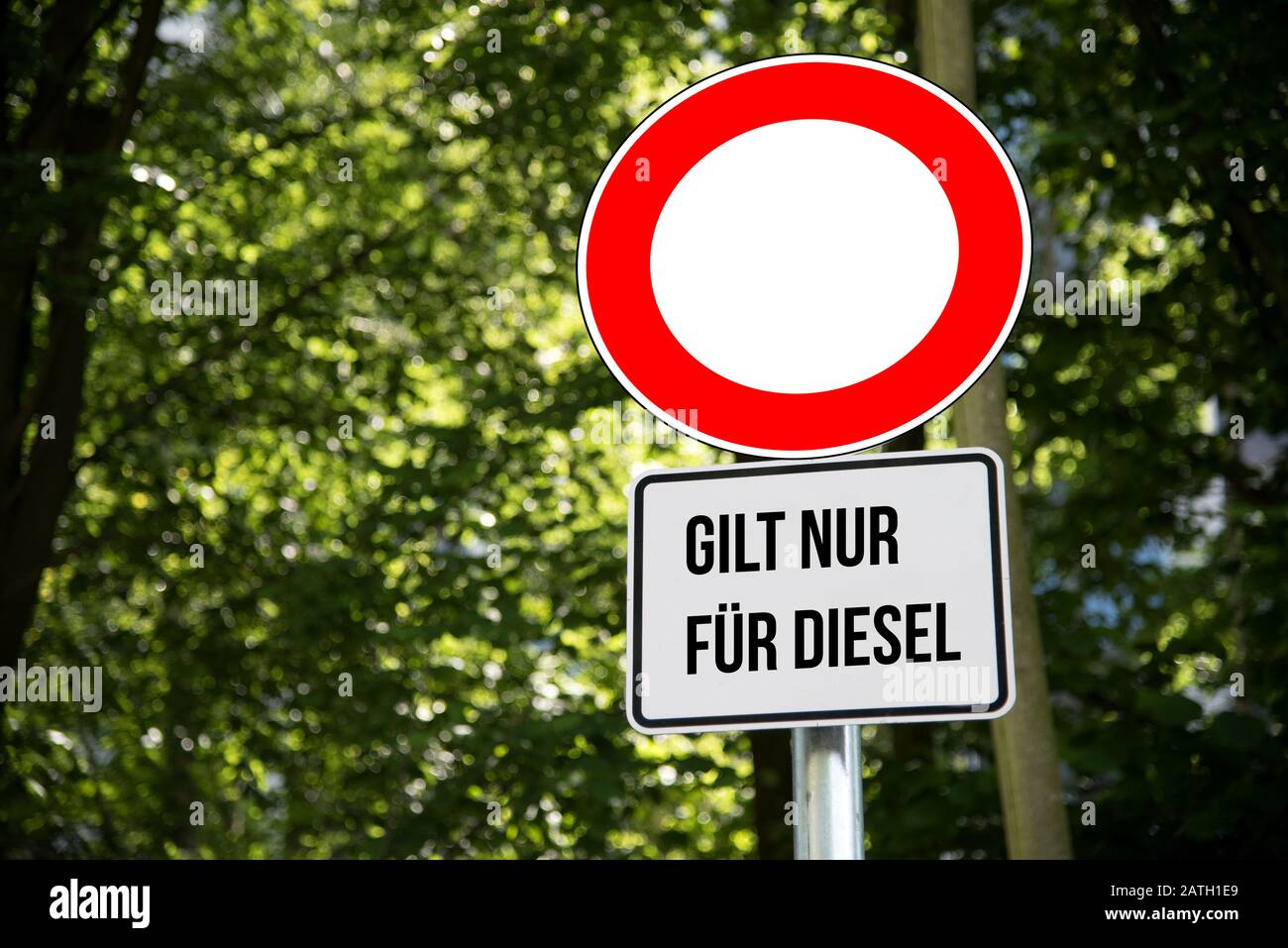 Diesel ban sign hi-res stock photography and images - Alamy