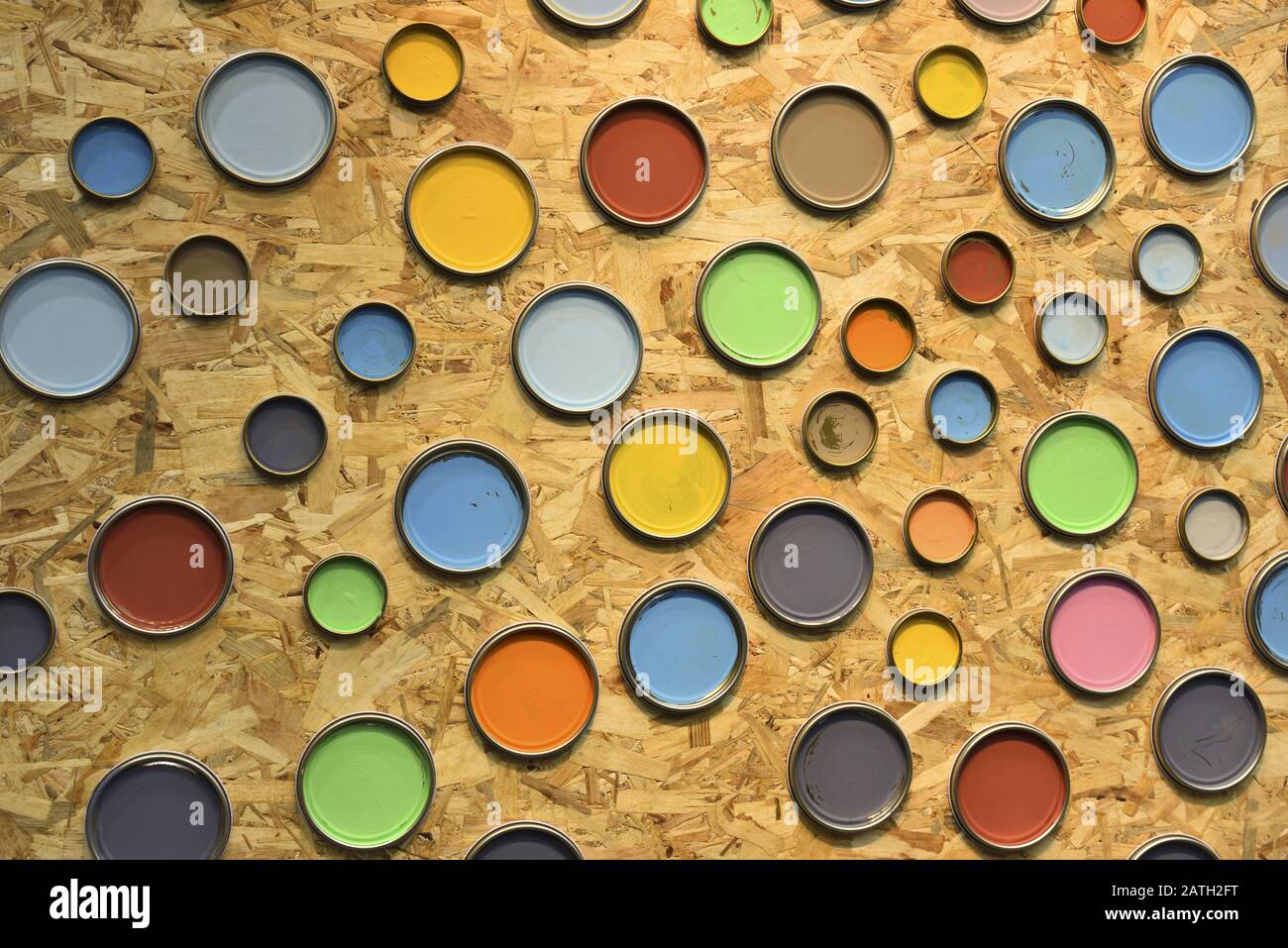 colorful plates on wall Stock Photo - Alamy