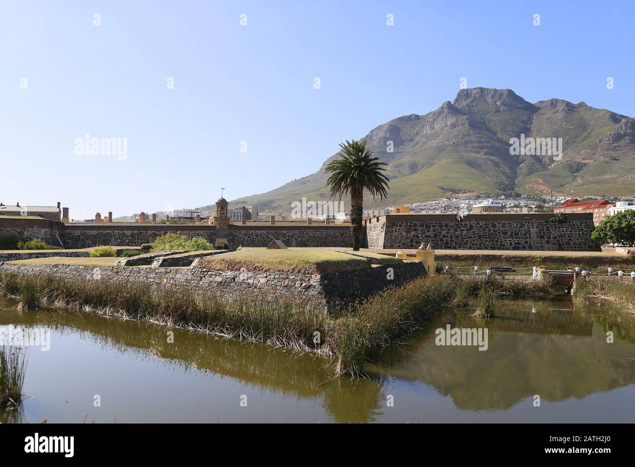 Devils castle peak hi-res stock photography and images - Alamy