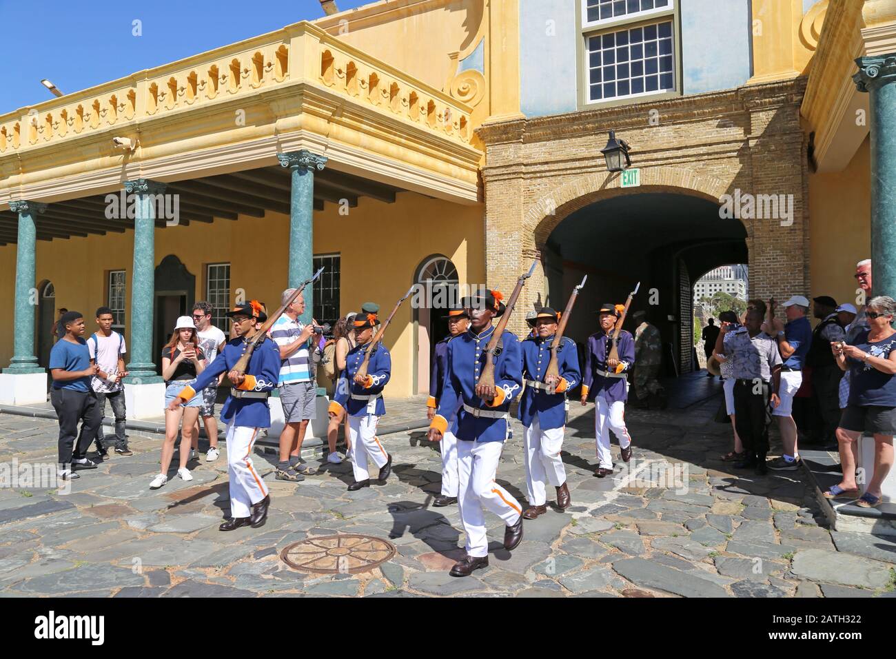 Ceremony of gate guard hi-res stock photography and images - Alamy