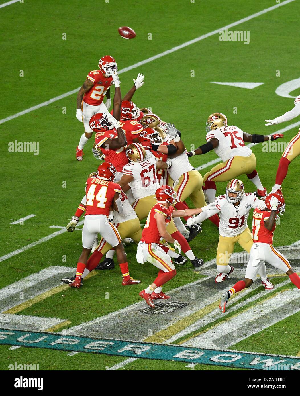Nfl super bowl liv hi-res stock photography and images - Alamy