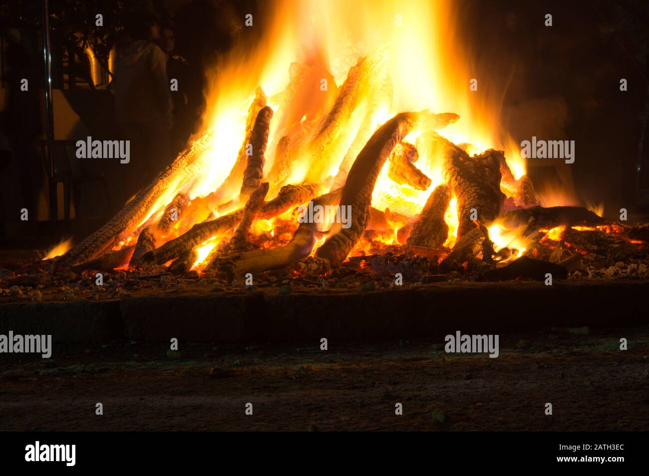 Giant bon fire lit for the festival of Lohri Stock Photo - Alamy