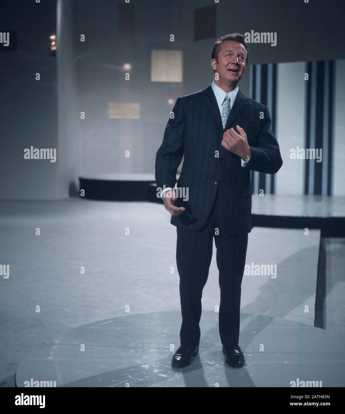 German musician opera singer hi-res stock photography and images - Alamy