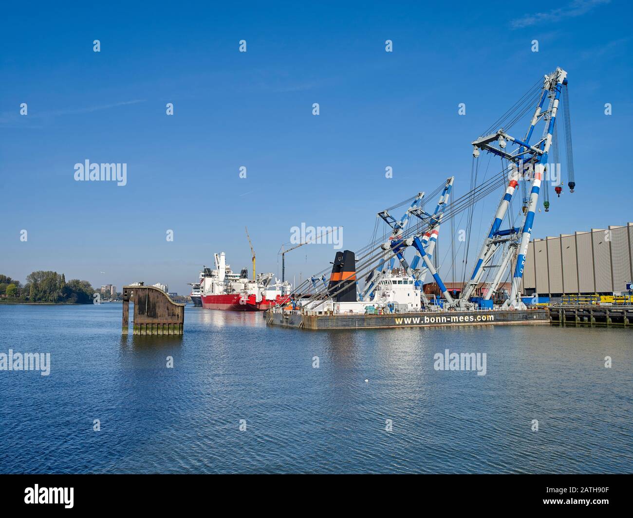 The floating sheerlegs, Matador, Matador 2 and Matador 3 at their home ...