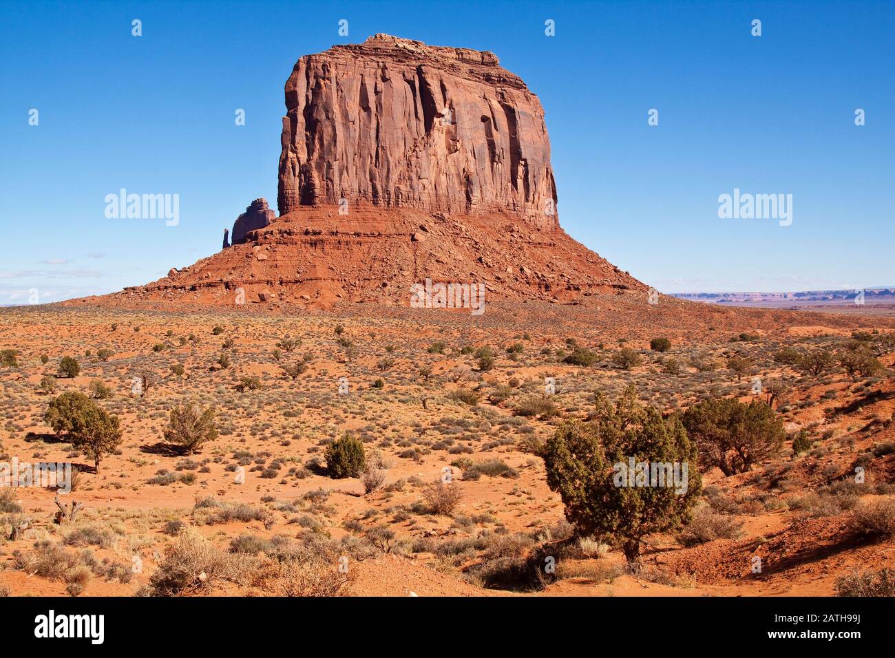 Elephant butte monument valley utah hi-res stock photography and images ...