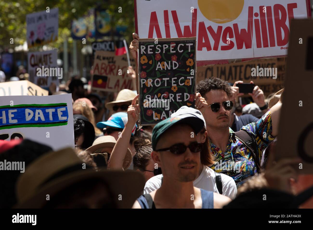 Remembering aboriginal history hi-res stock photography and images - Alamy