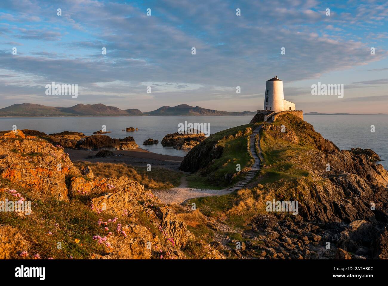 Ynys llanddwyn lighthouse hi-res stock photography and images - Alamy
