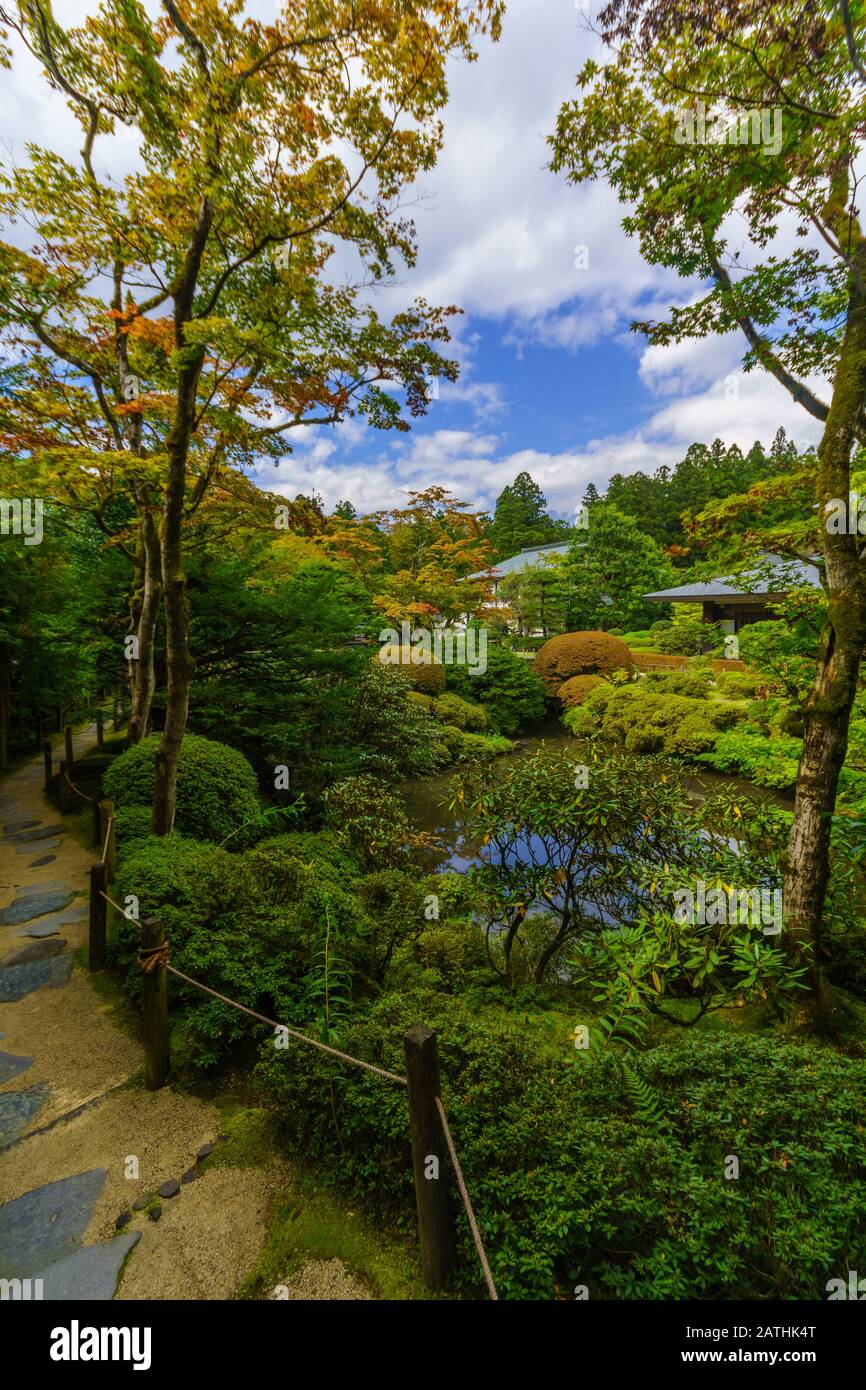 View of the Shoyo-en garden, in Nikko, Japan Stock Photo - Alamy