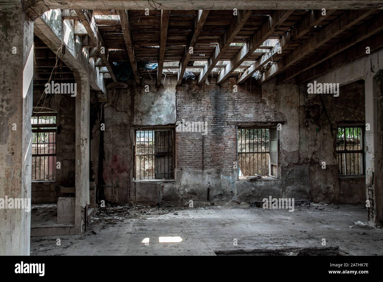 Old building bang rak fire hi-res stock photography and images - Alamy