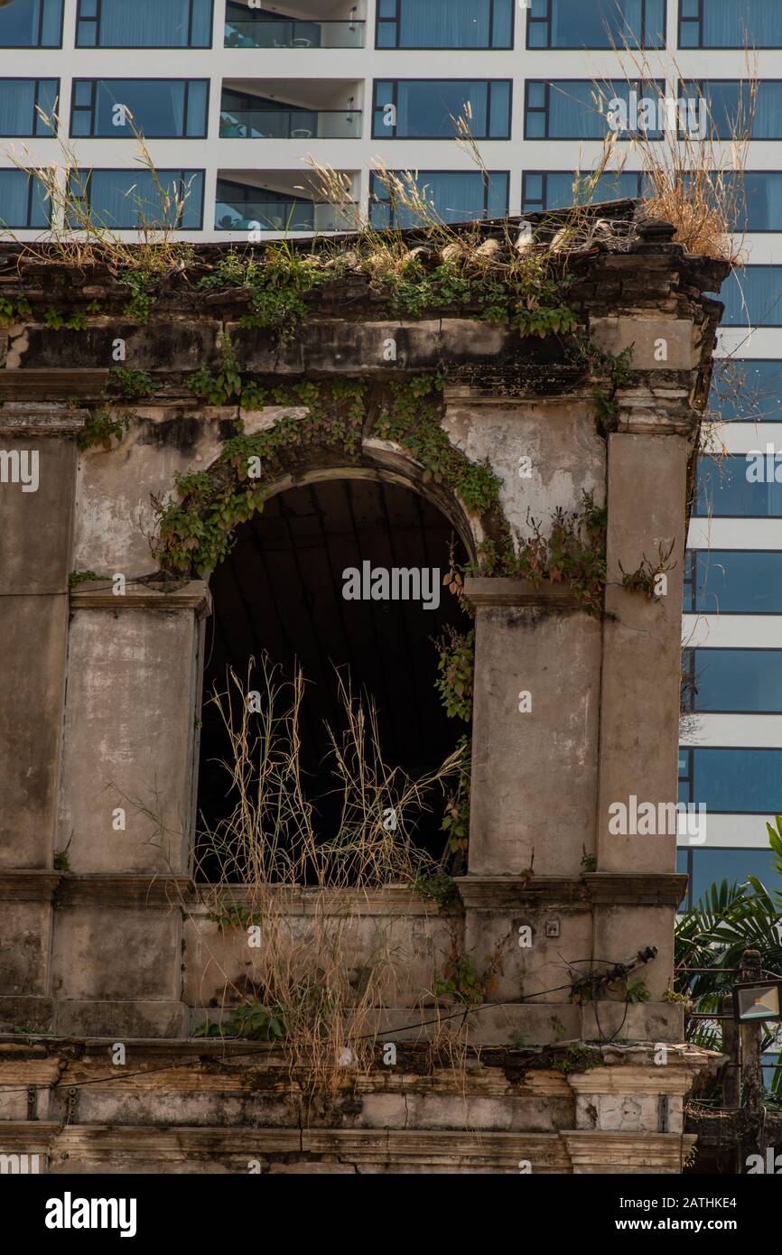 Bangkok, Thailand - Feb 2, 2020 : The old customs house Or Old bang rak ...