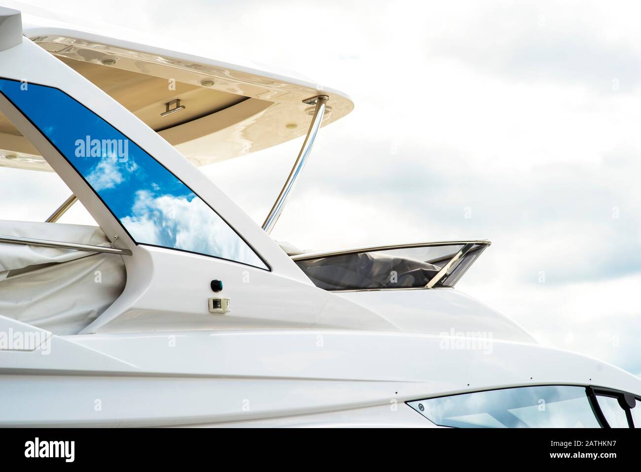 Side view of a luxury yacht at the marina Stock Photo - Alamy