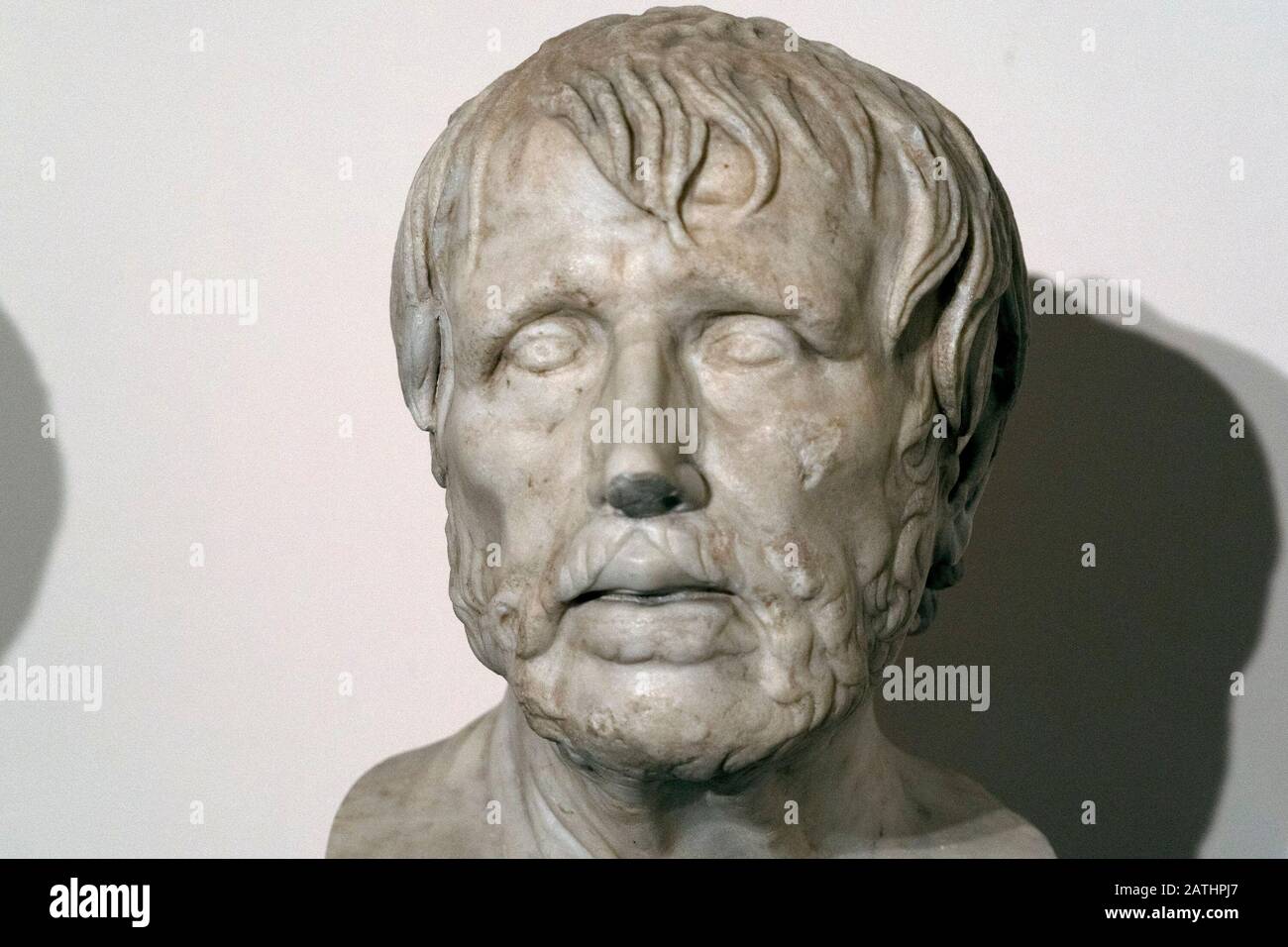 Ancient statue of seneca hi-res stock photography and images - Alamy