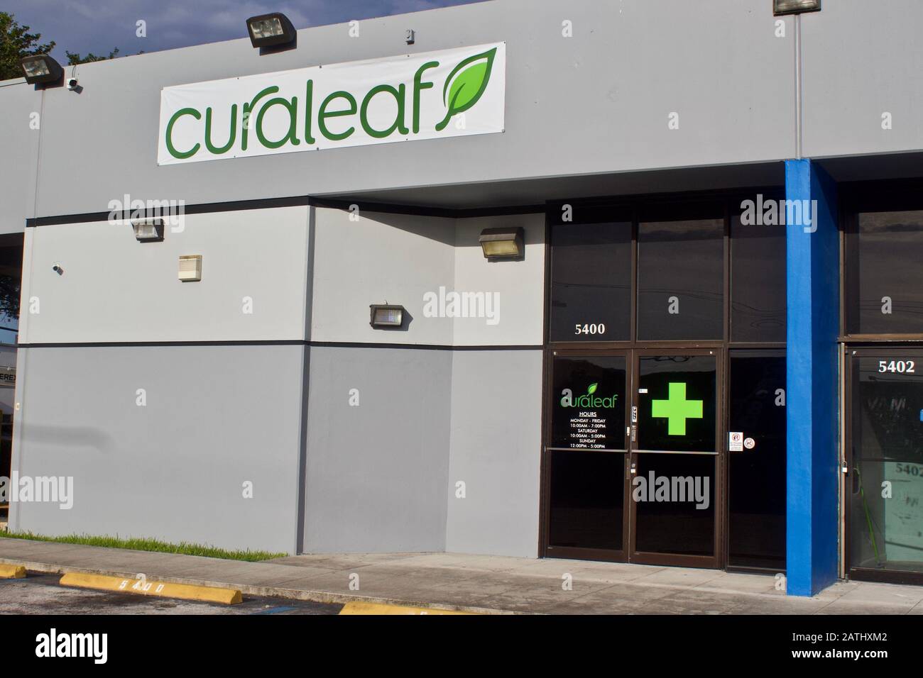 Curaleaf hi-res stock photography and images - Alamy