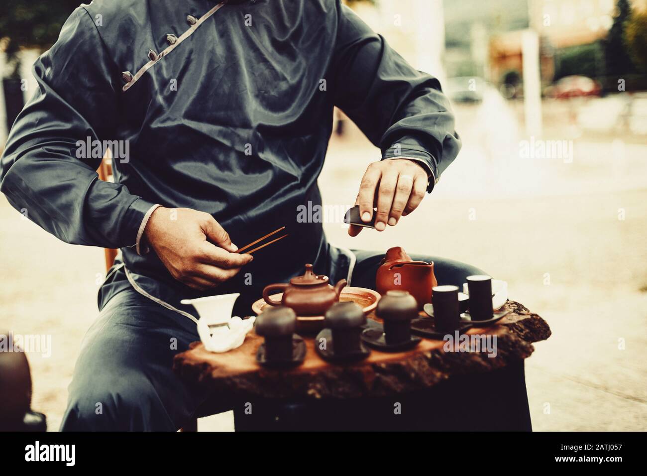 Tea set for tea ceremony. Tea ritual Stock Photo - Alamy