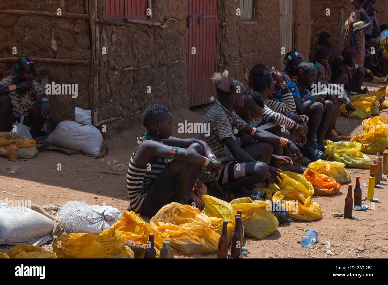 Turmi, Ethiopia - Nov 2018: Local market of Hamer tribe in Turmi ...
