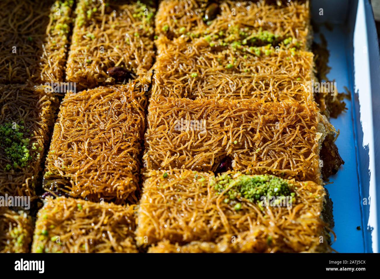 Take Away Turkish Dessert Kadayif with Pistachio Powder in Plastic Box ...