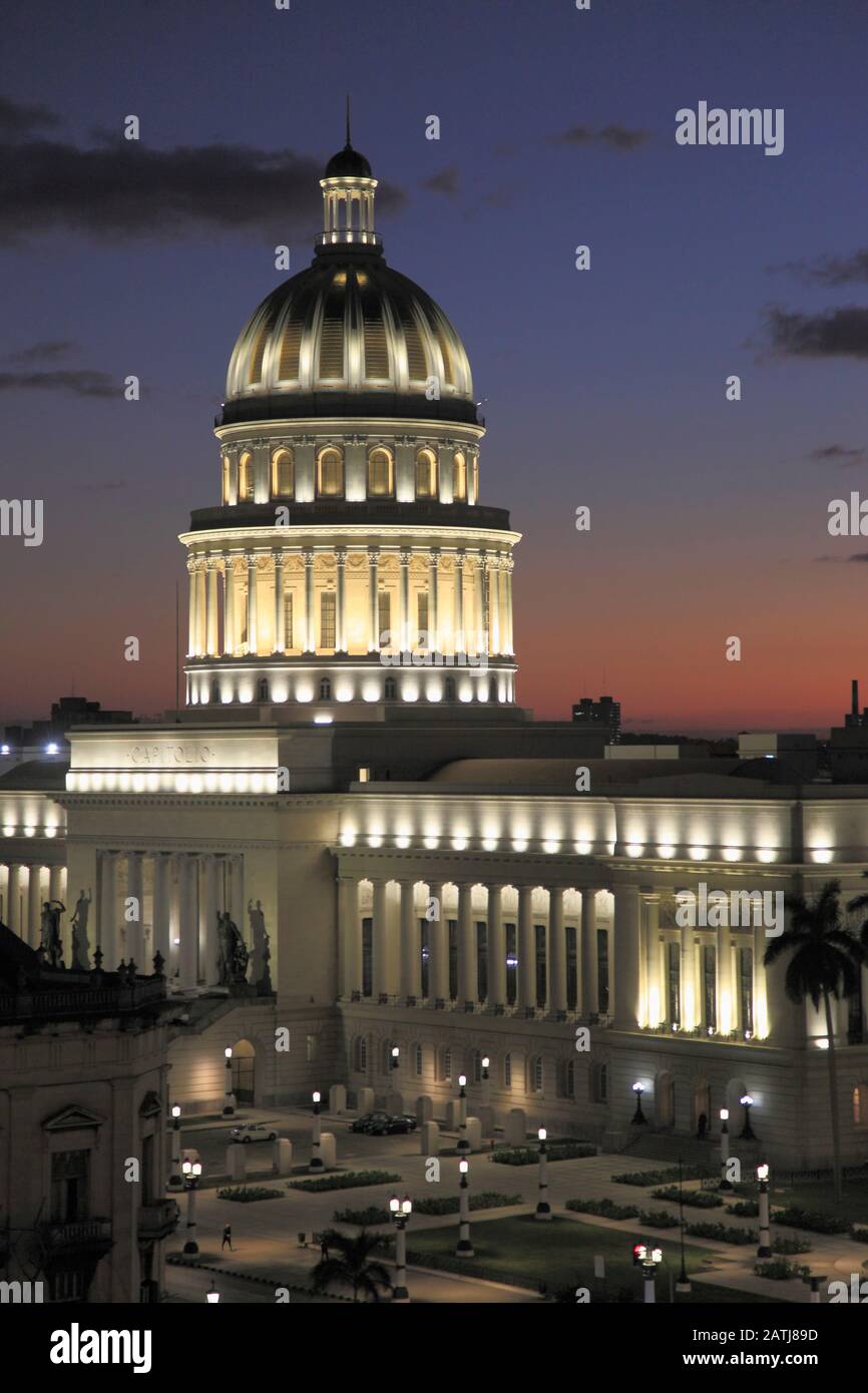 Cuba, Havana, Capitolio Nacional Stock Photo - Alamy