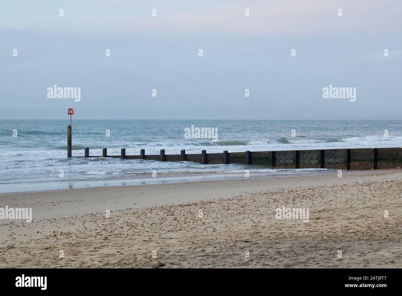 Dull sea hi-res stock photography and images - Alamy