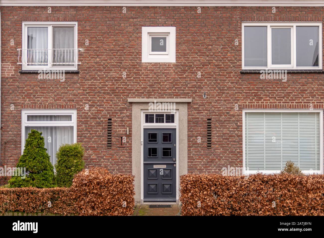Dutch brick hi-res stock photography and images - Alamy