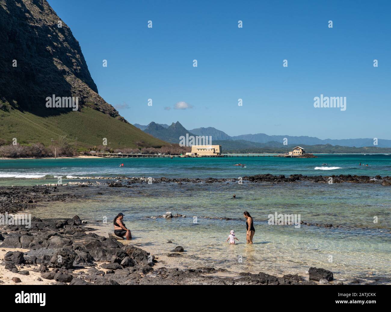 Makai pier hi-res stock photography and images - Alamy