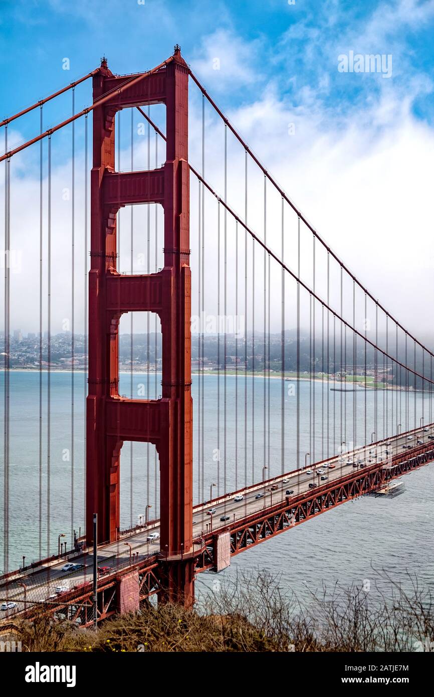 Golden gate bridge structure hi-res stock photography and images - Alamy