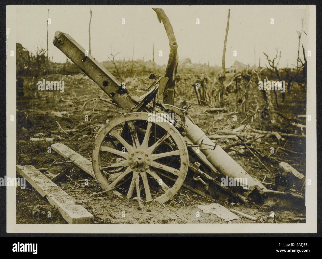 Howitzer description hi-res stock photography and images - Alamy
