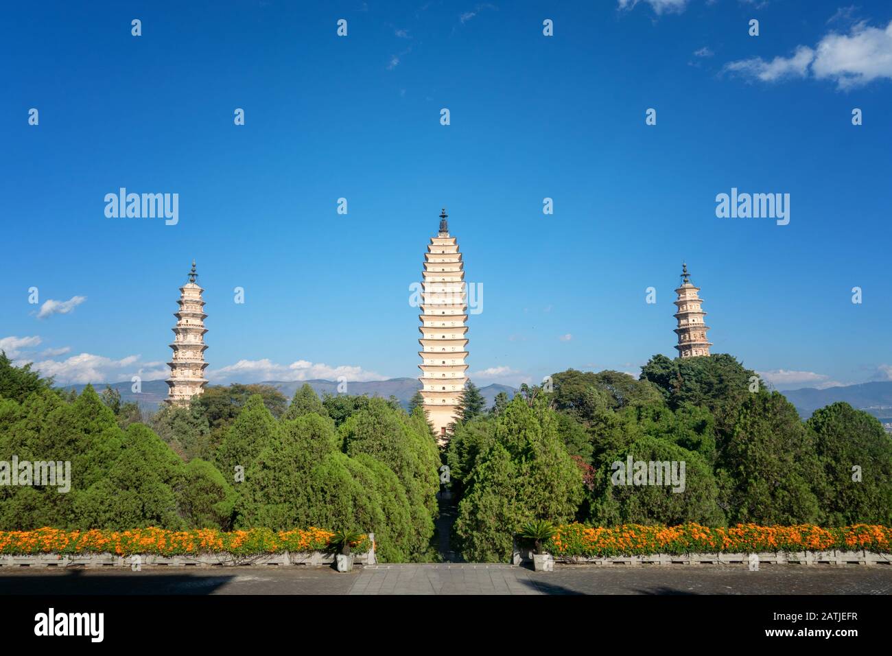 Dali old town Yunnan China, Three Pagodas of Chong Sheng Temple Stock ...