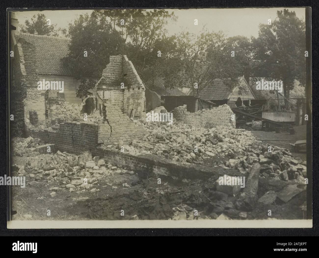 Description: Bombed house / farm. Date: {1914-1918} Keywords: bombing ...