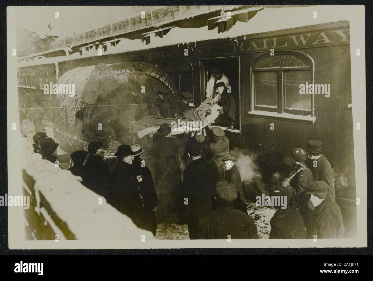 1917 halifax explosion canada hi-res stock photography and images - Alamy