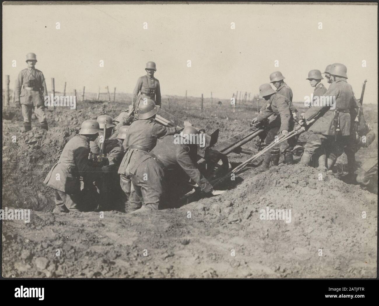 Description: The release theorem Duitsch infantry (small) artillery ...
